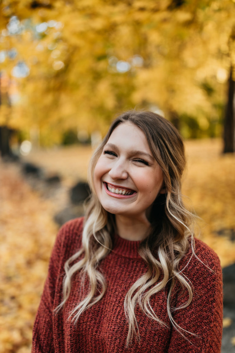 Fall Senior Photos | Spokane Senior Session - clarajayphoto.com