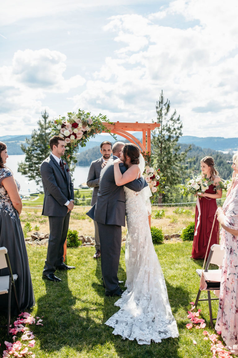 Elk Point Wedding - Coeur d'Alene, ID - clarajayphoto.com
